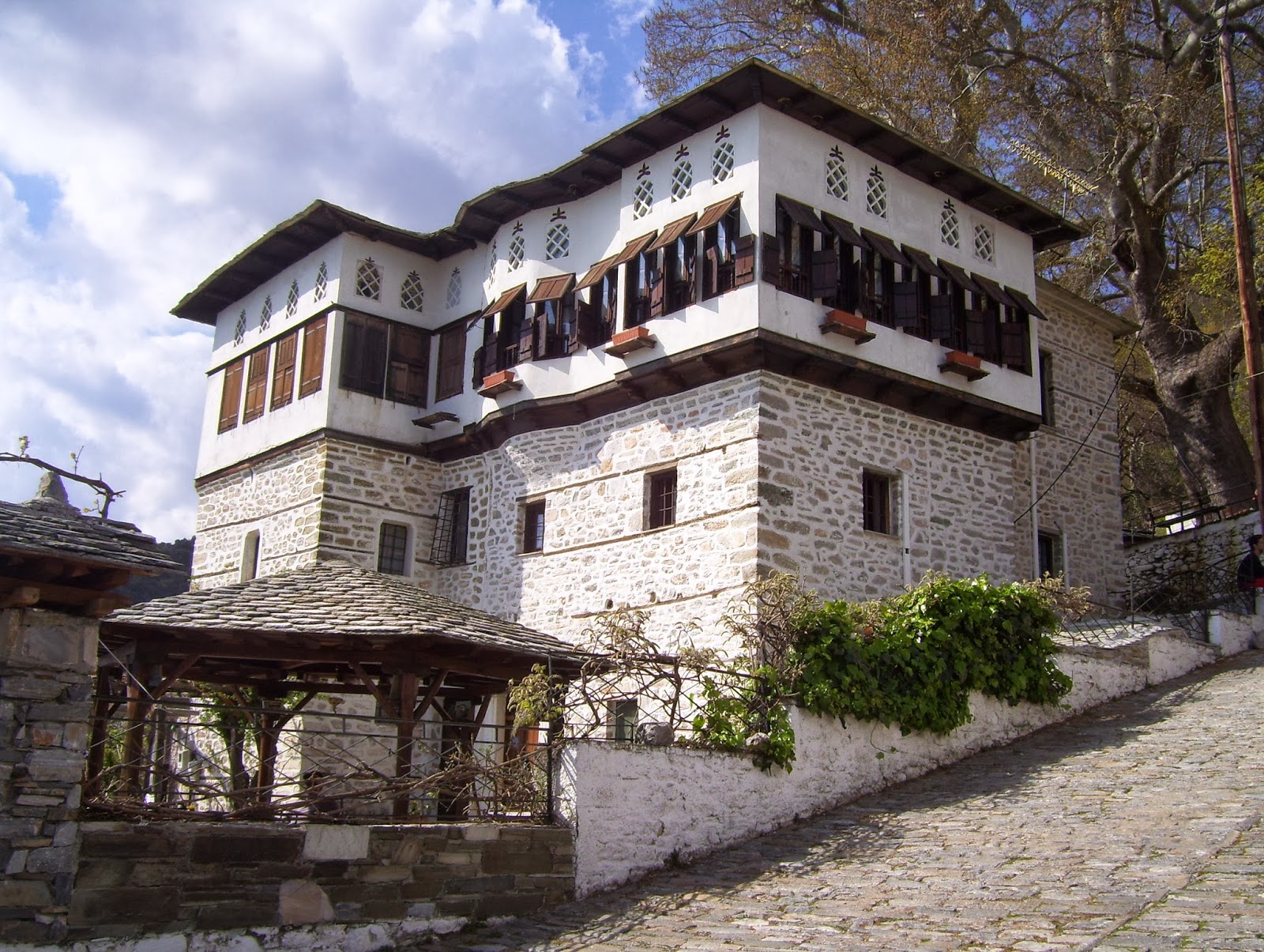 Portaria Hotel | Portaria, Pelion - Greece | Official Website